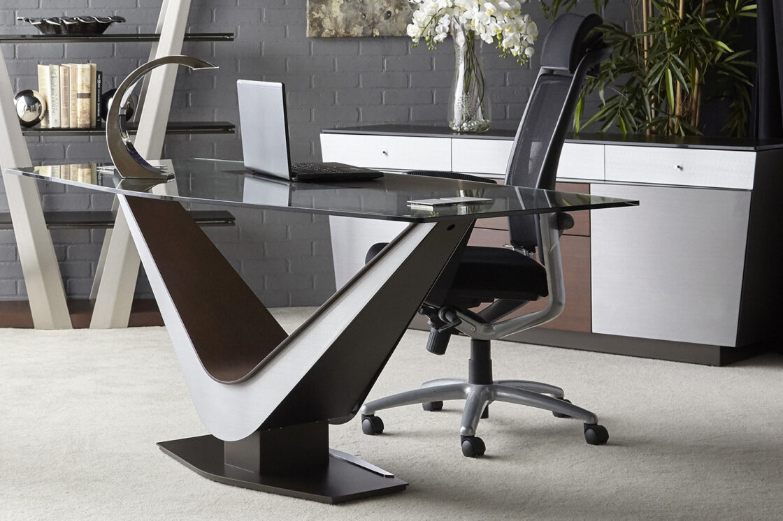 5 Characteristics Of A Modern Office Desk - Rob Base